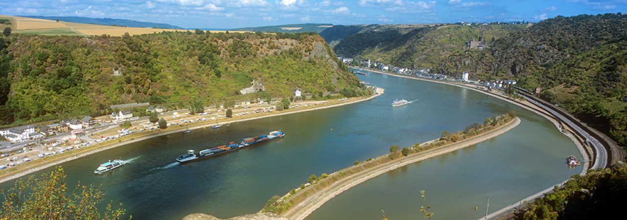 Theuns Scheepsbenodigdheden